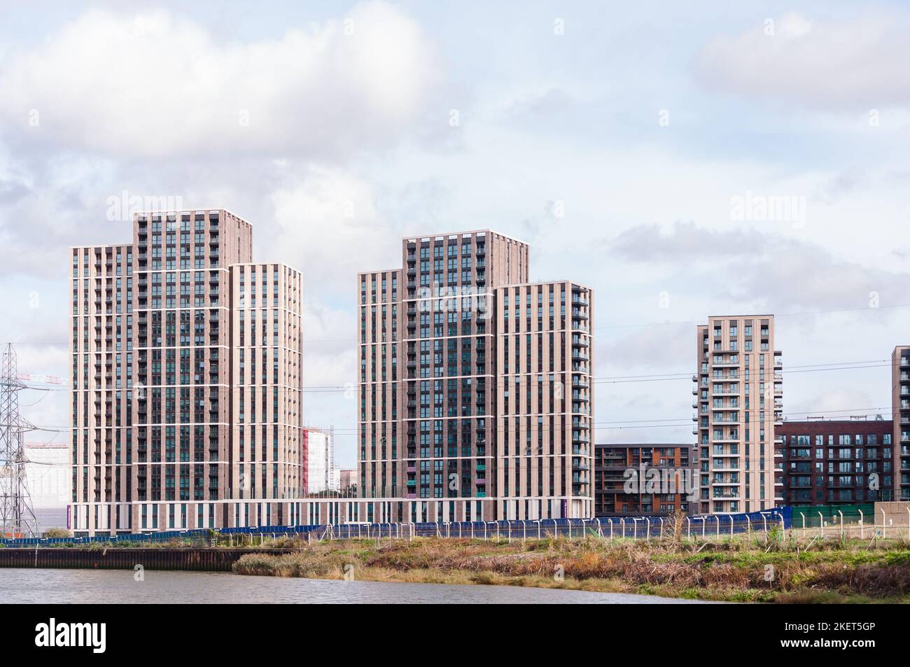 Canning place london hi-res stock photography and images - Alamy