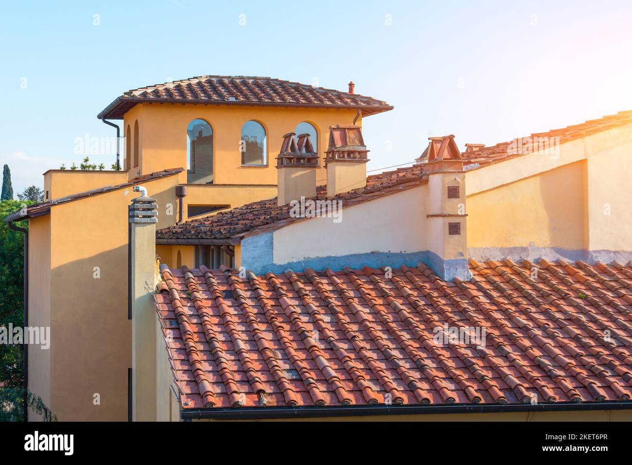 Residential buildings and tiled roofs- Italian towns Stock Photo - Alamy