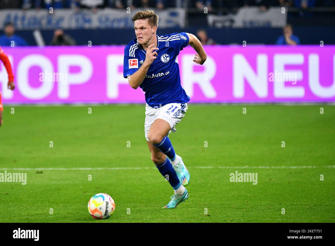 Bundesliga, Veltins Arena, FC Schalke 04 vs FC Bayern Munich; Marius ...