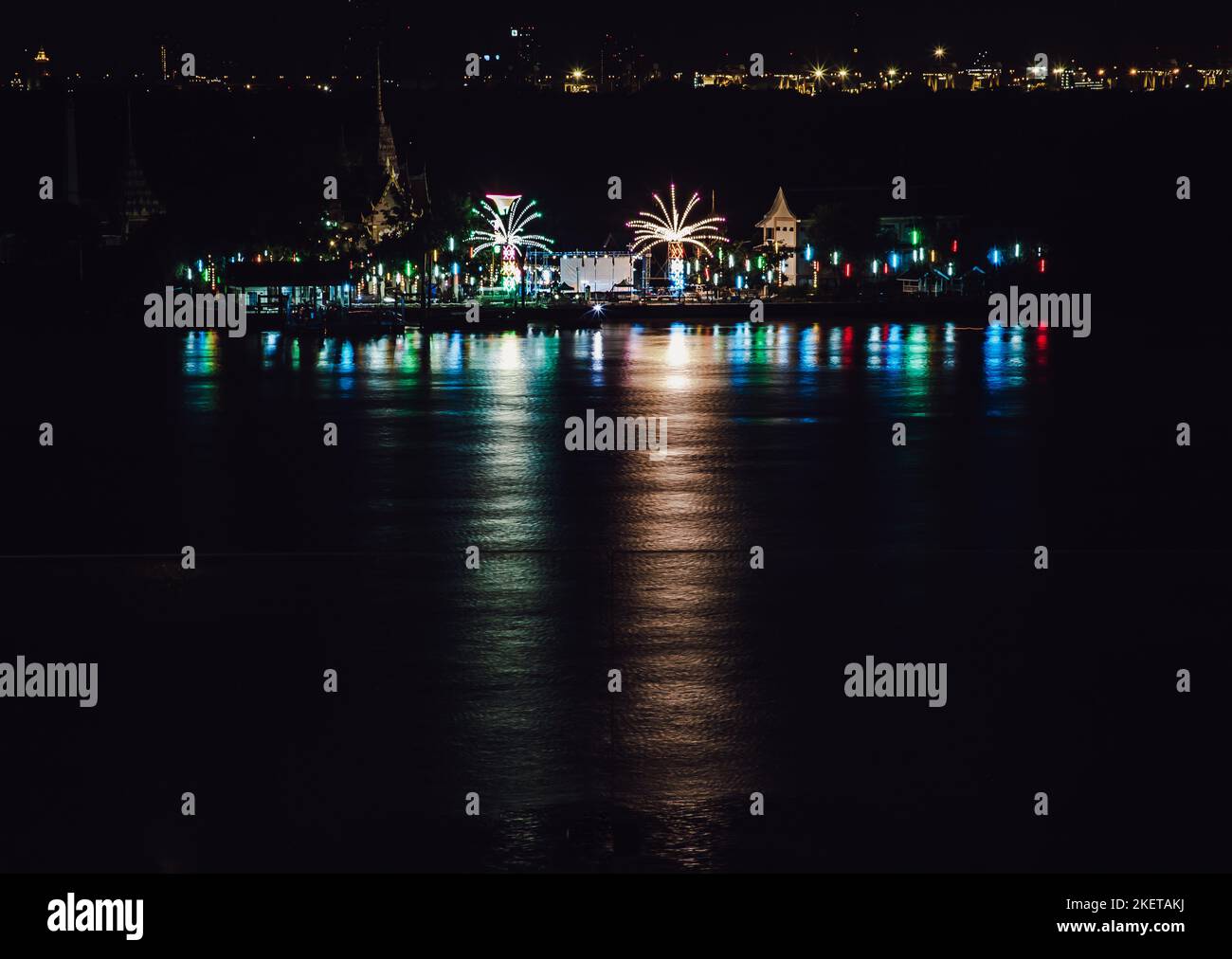 Bangkok, Thailand - 07 Nov 2022 : Riverside thai local temple is ...
