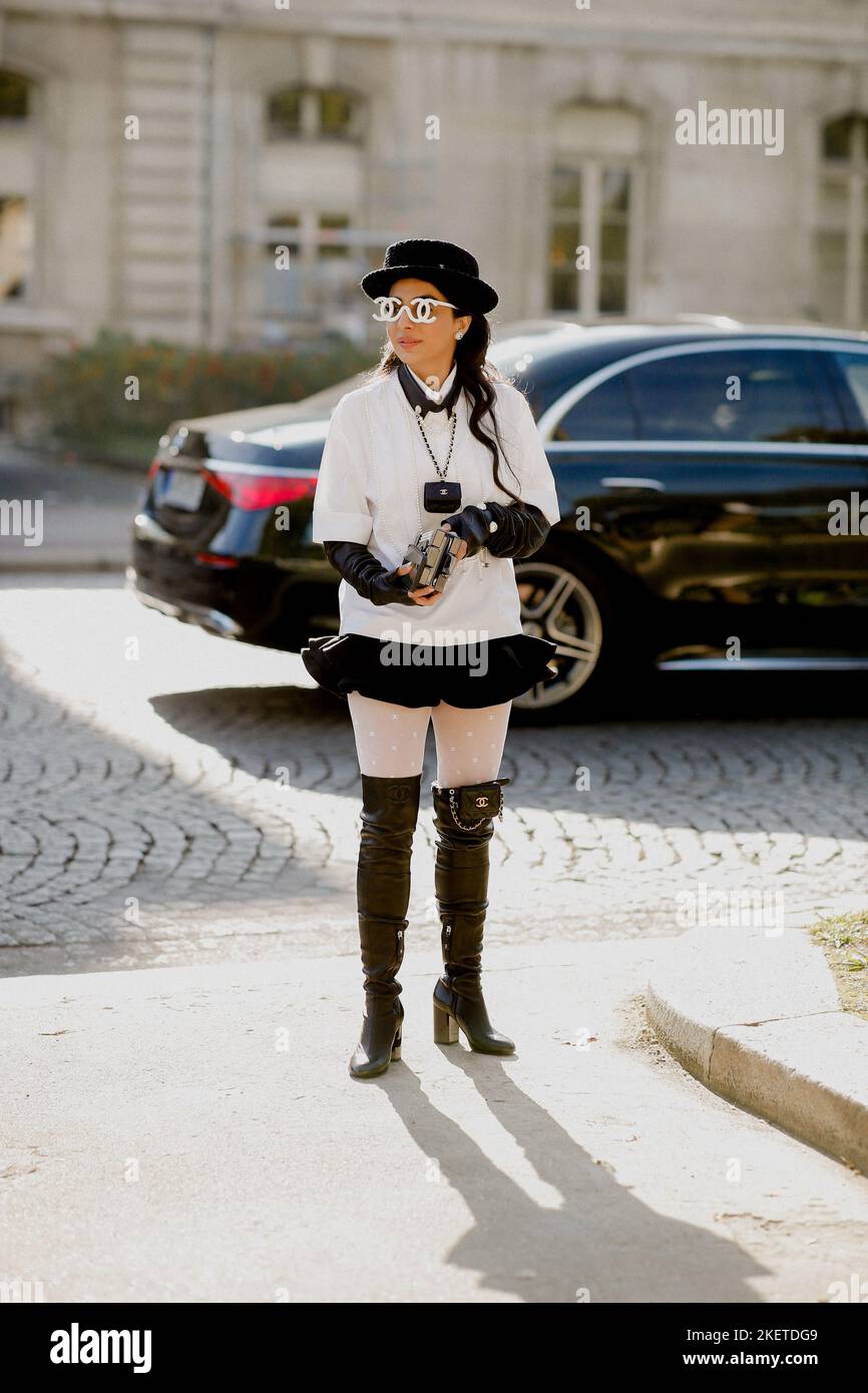 Street style, Jyoti Babani arriving at Chanel Spring Summer 2023 show ...