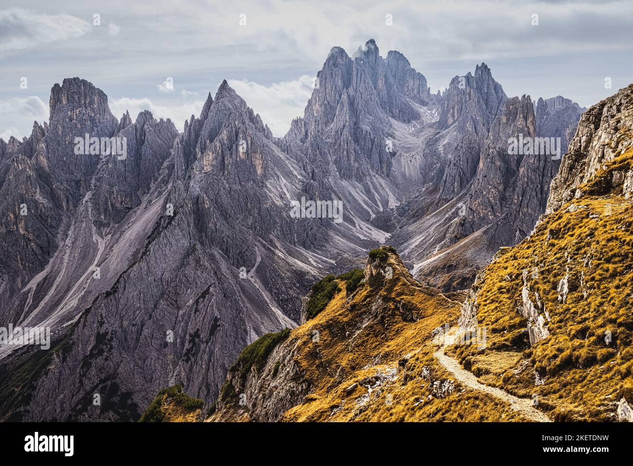 The peaks of Cadini di Misurina feel like they almost create an ...