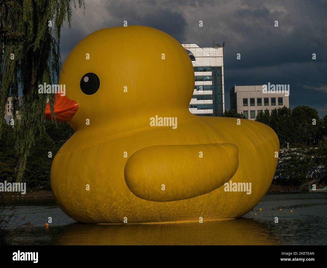 Seoul, South Korea - Oct.07.2022: The rubber duck project in Seoul ...