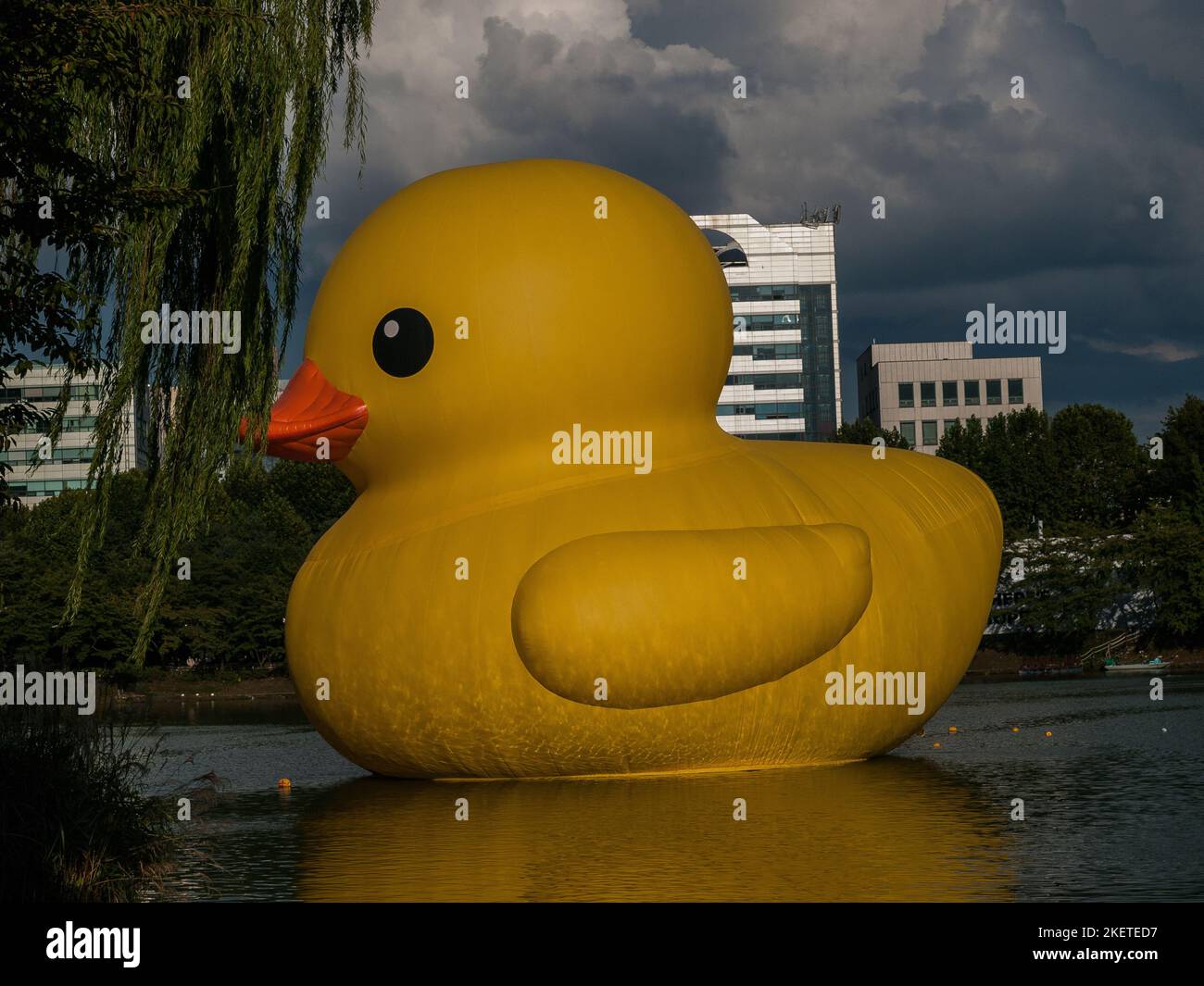 Seoul, South Korea - Oct.07.2022: The rubber duck project in Seoul ...