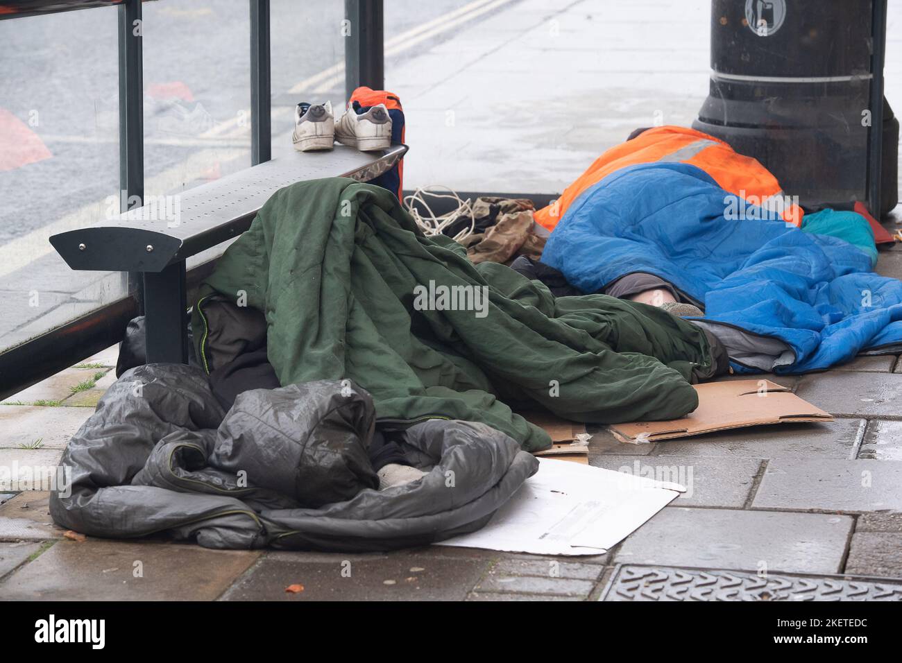 Homeless bus shelter hi-res stock photography and images - Alamy