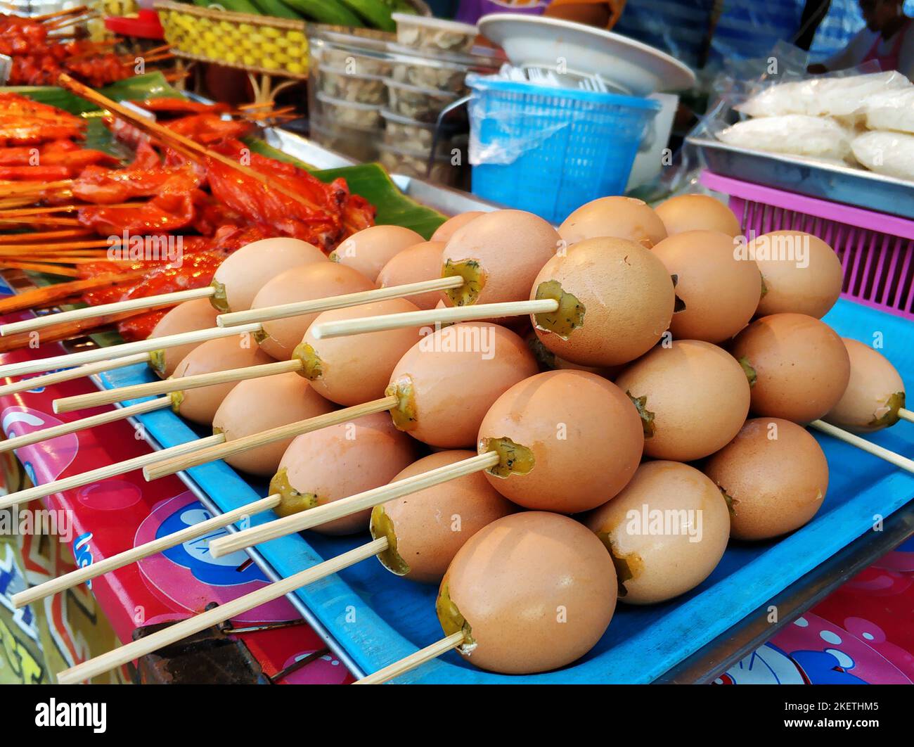 Grilled eggs is delicious in street food Stock Photo - Alamy