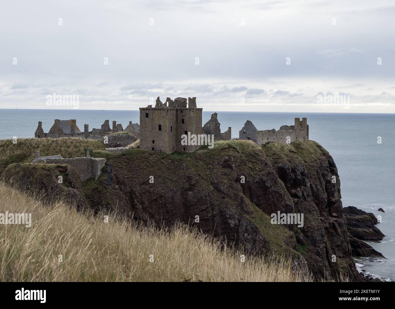 Dunottar castle hi-res stock photography and images - Alamy