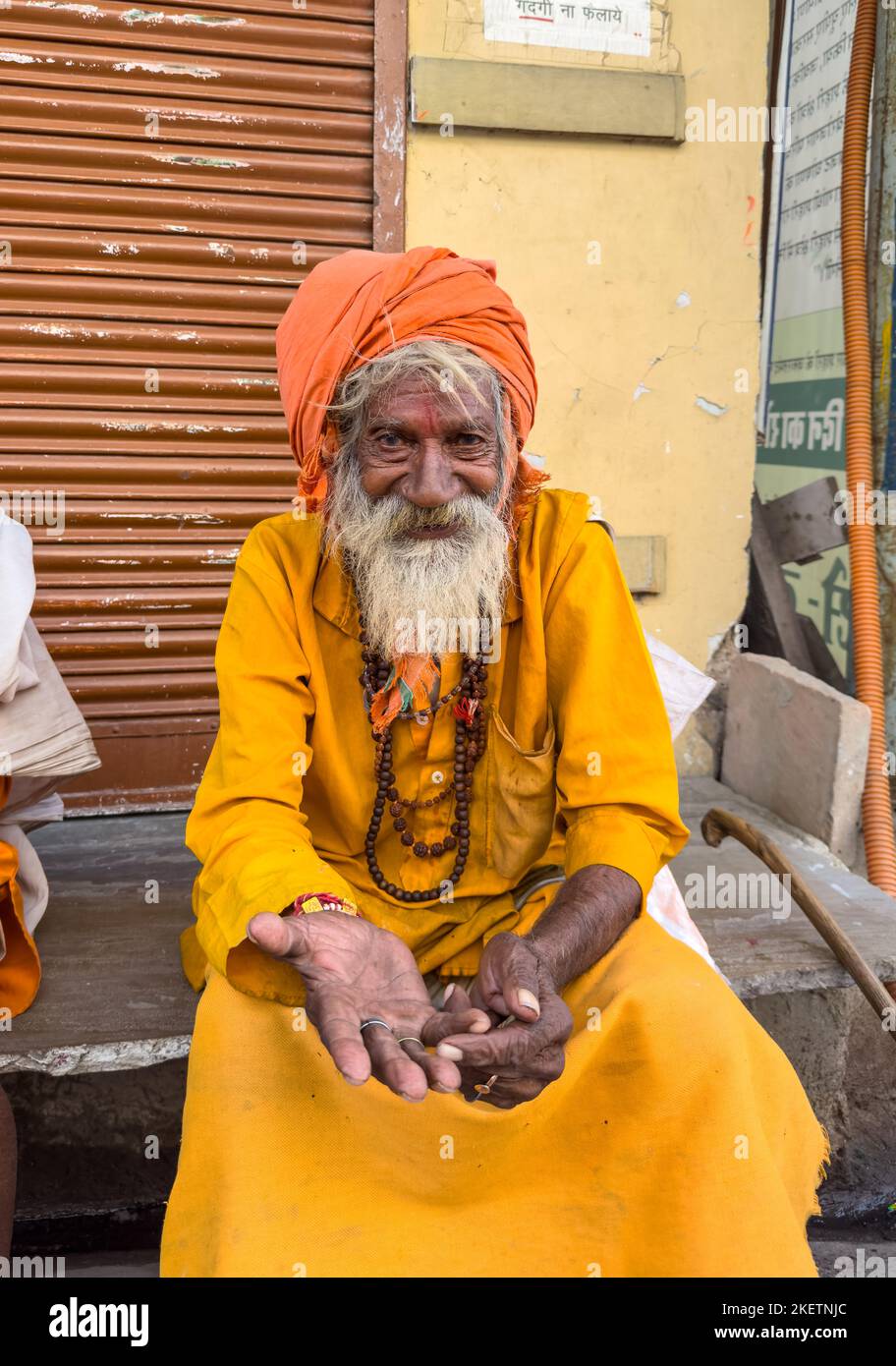 Pushkar, Rajasthan, India - November 2022: Portrait of an old sadhu ...