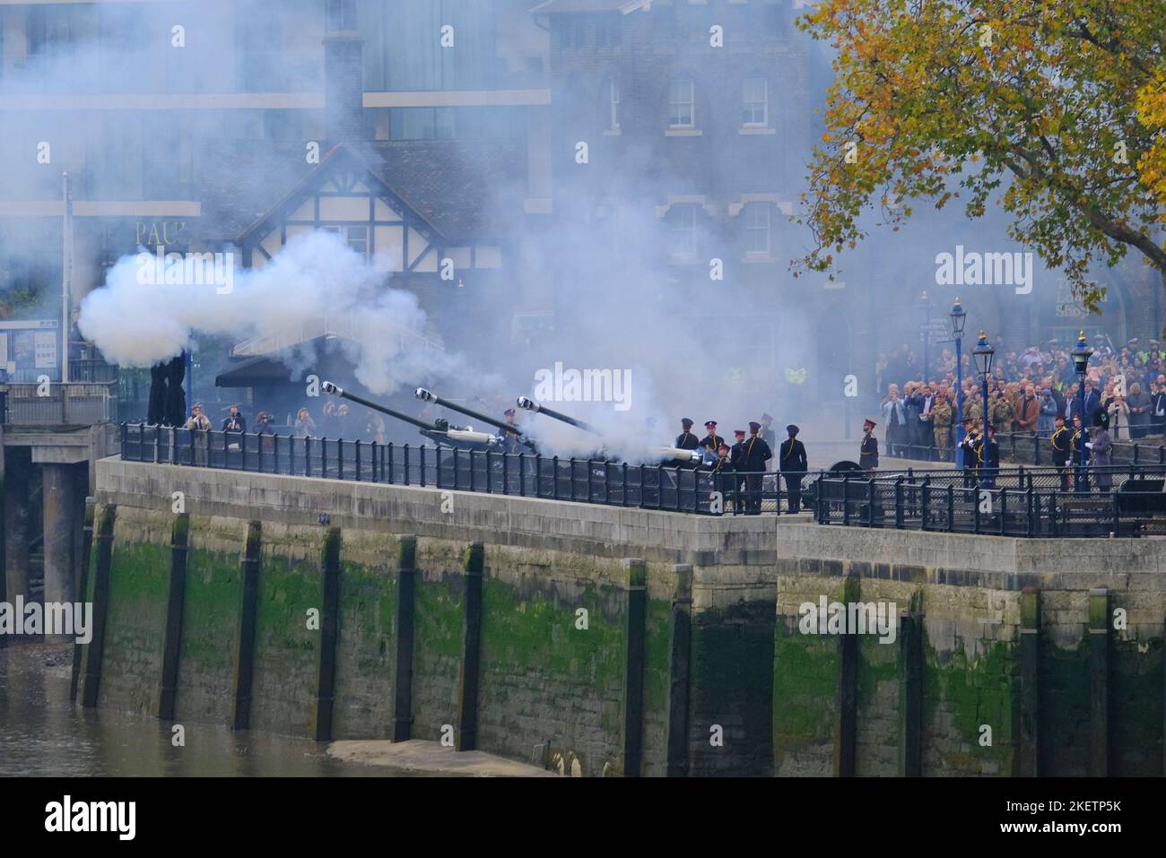 London, UK. 14th November, 2022. A 62-round gun salute took place in ...