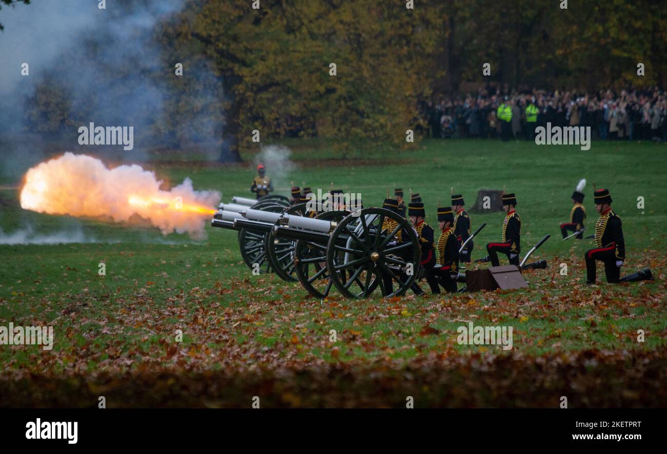 London, England, UK. 14th Nov, 2022. King's Troop Royal Horse Artillery ...