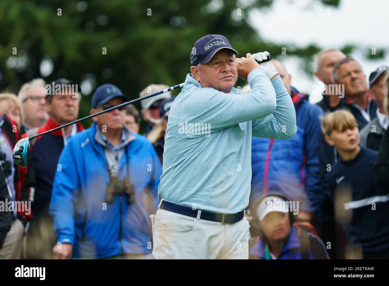 Kings obe hi-res stock photography and images - Alamy