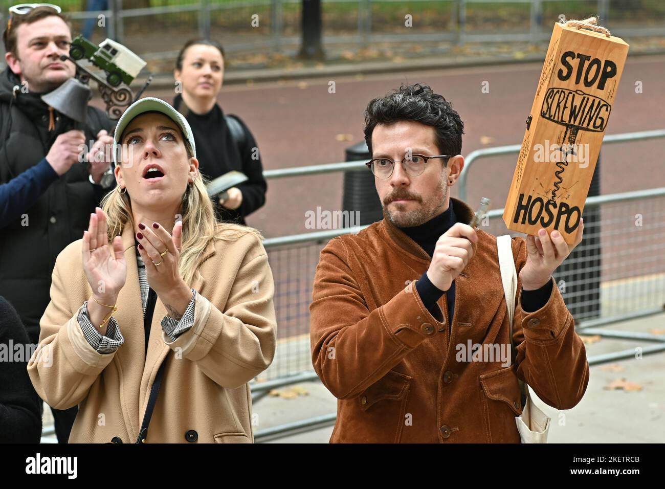 HM treasury, London, England, UK. 22th November 2022. The demonstration ...