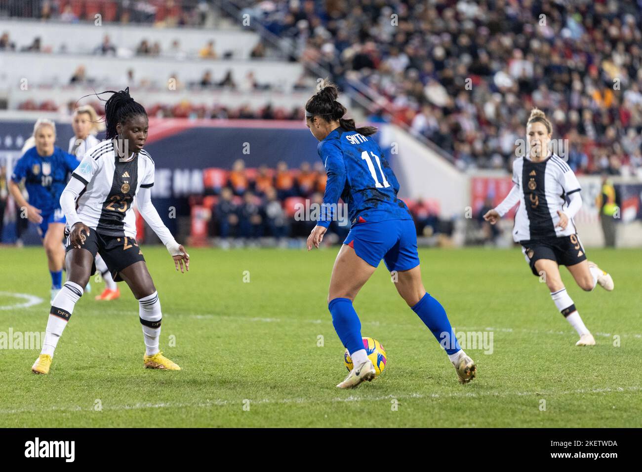 Sophia Smith (11) of USWNT controls ball during friendly match against ...