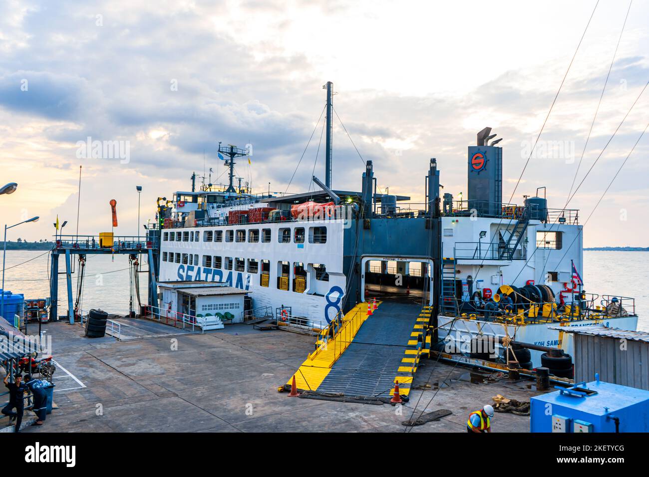Sea port. Departure of the ferry. Loading cars. Samui, Thailand - 02.09 ...