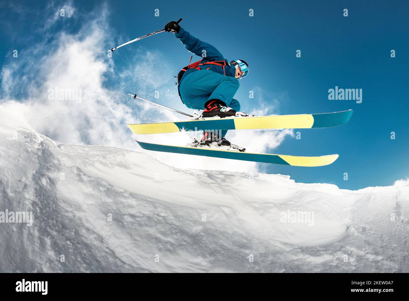 Photo of jump hi-res stock photography and images - Alamy