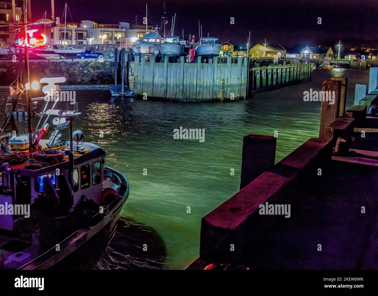 Fish net trawler catch hi-res stock photography and images - Alamy