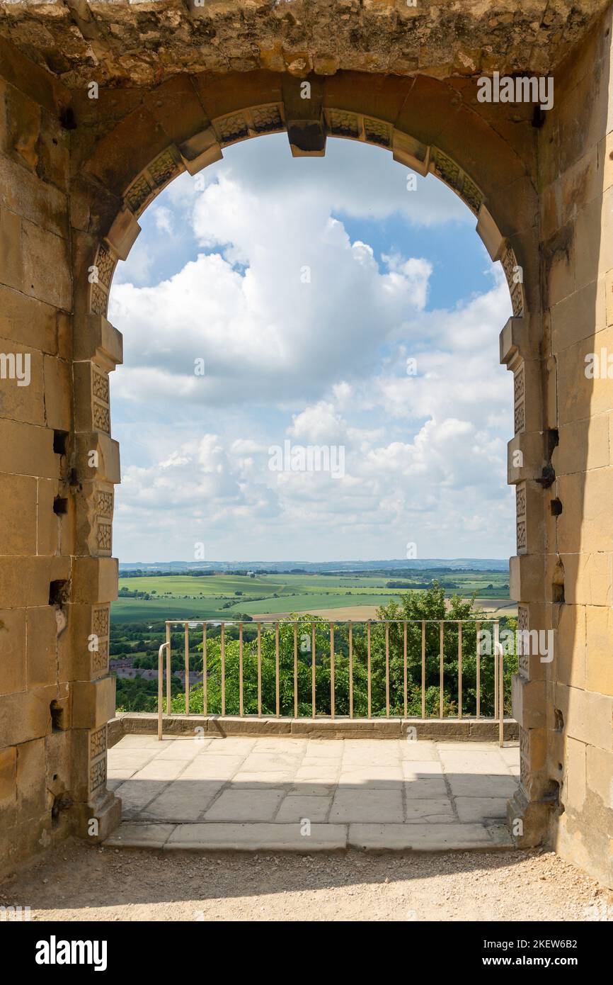 17th century bolsover castle ruin ruins town centre derbyshire hi-res ...