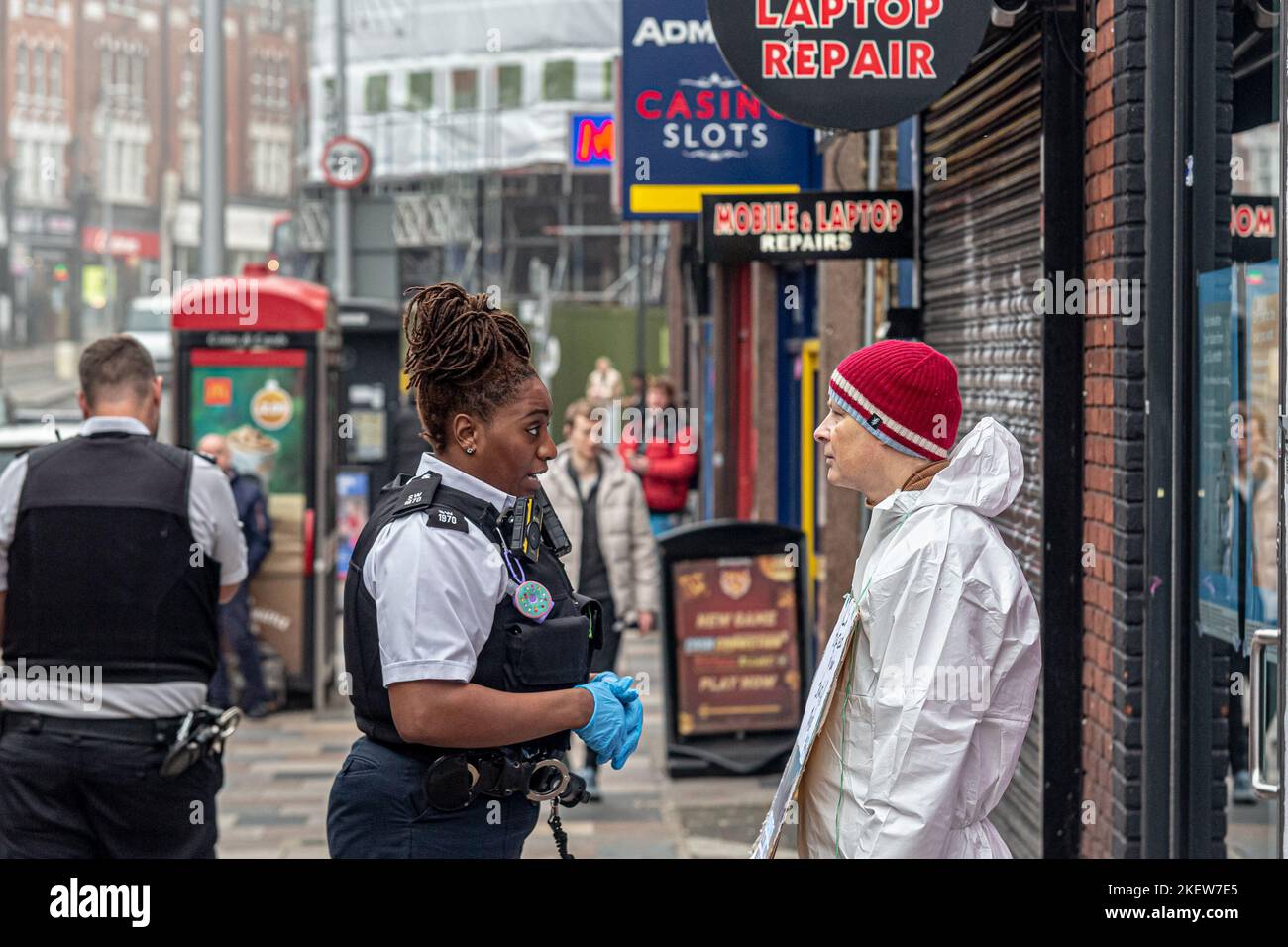 Clapham Junction, England. 14th November 2022. Wandsworth Extinction ...