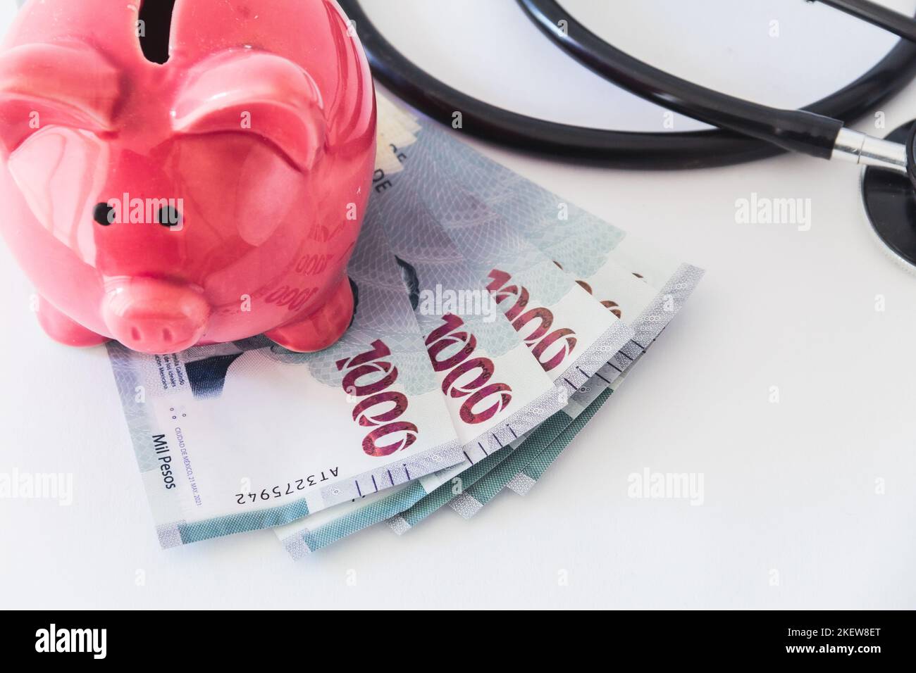 Mexican piggy bank hi-res stock photography and images - Alamy