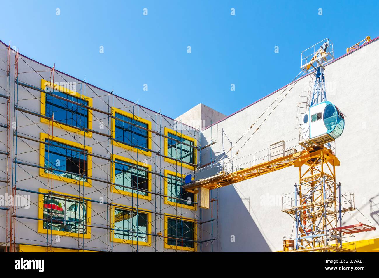 Construction machinery on the construction of a modern building Stock ...