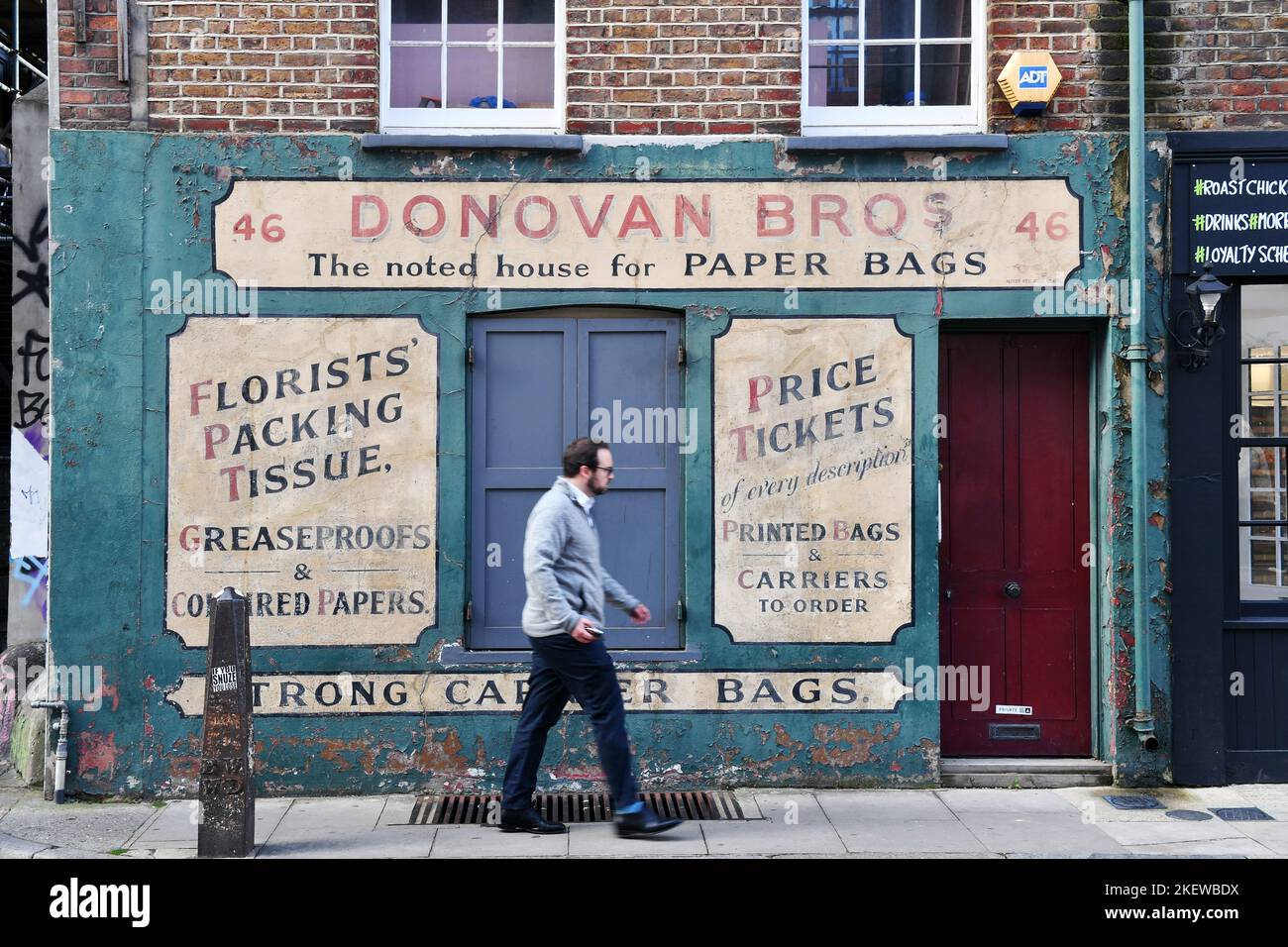 Donovan Bro store - London - England Stock Photo - Alamy