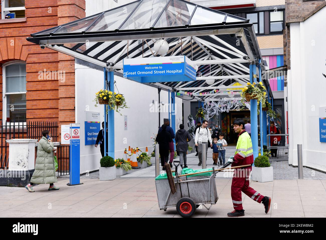 Great Ormond Street Hospital - London - England Stock Photo - Alamy