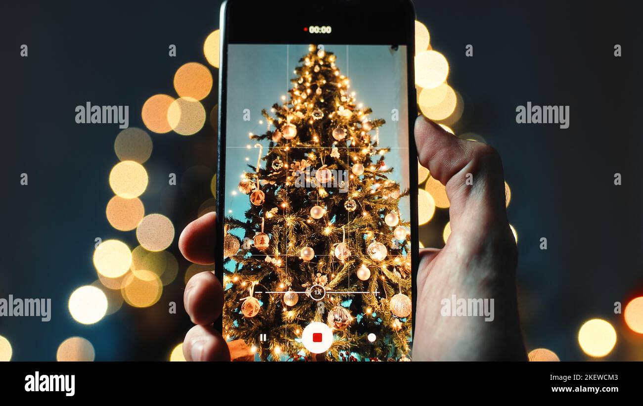 Recording video christmas tree hi-res stock photography and images - Alamy