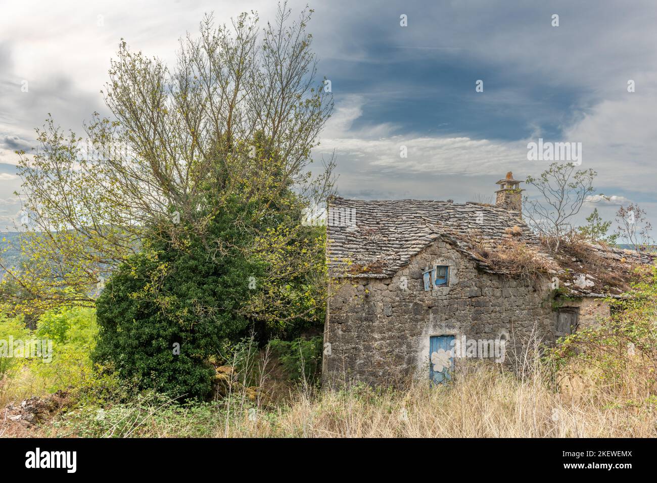 Cevennes landscape stone wall hi-res stock photography and images - Alamy