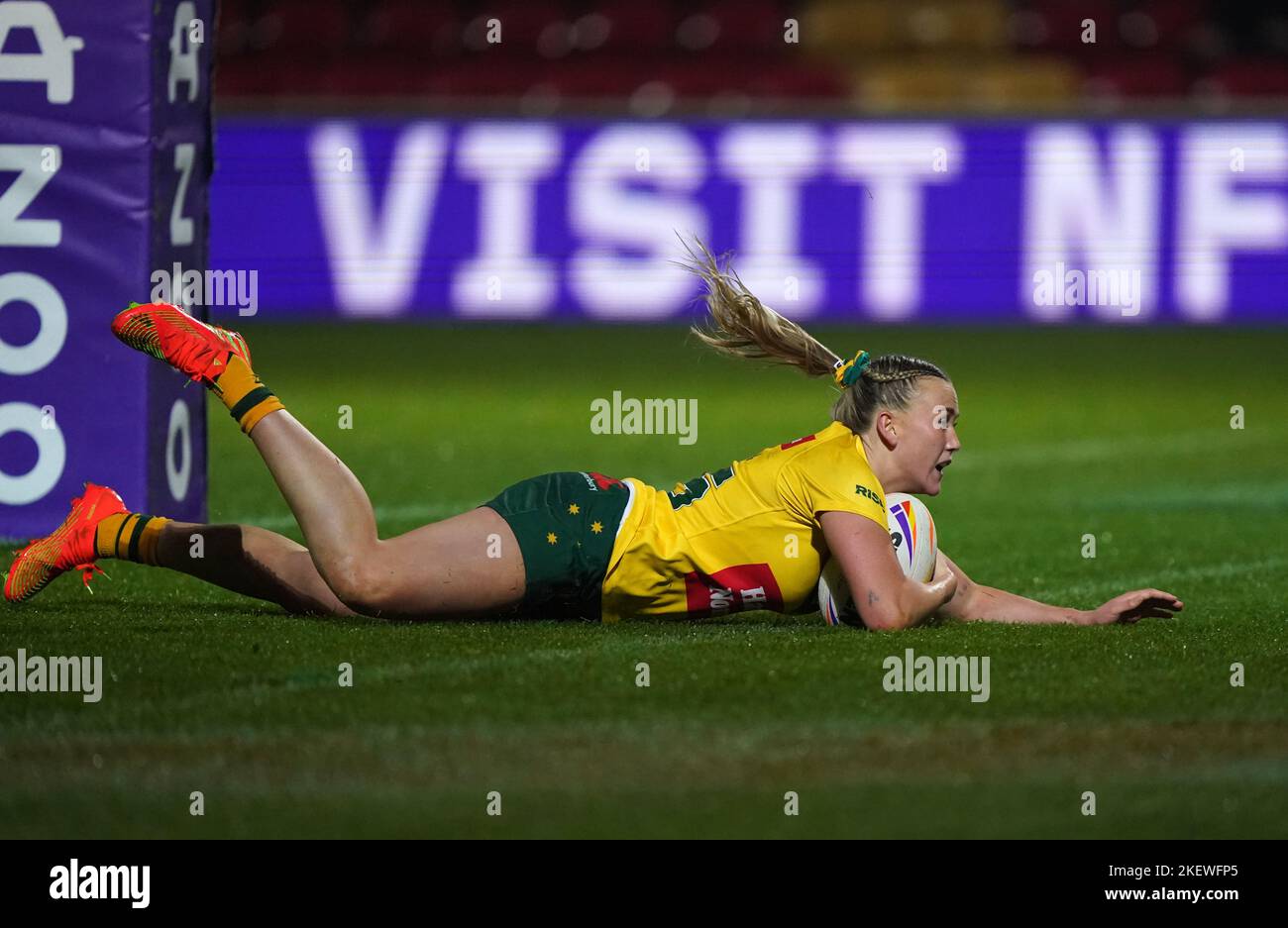 Australia's Jaime Chapman scores their side's fourteenth try during the ...