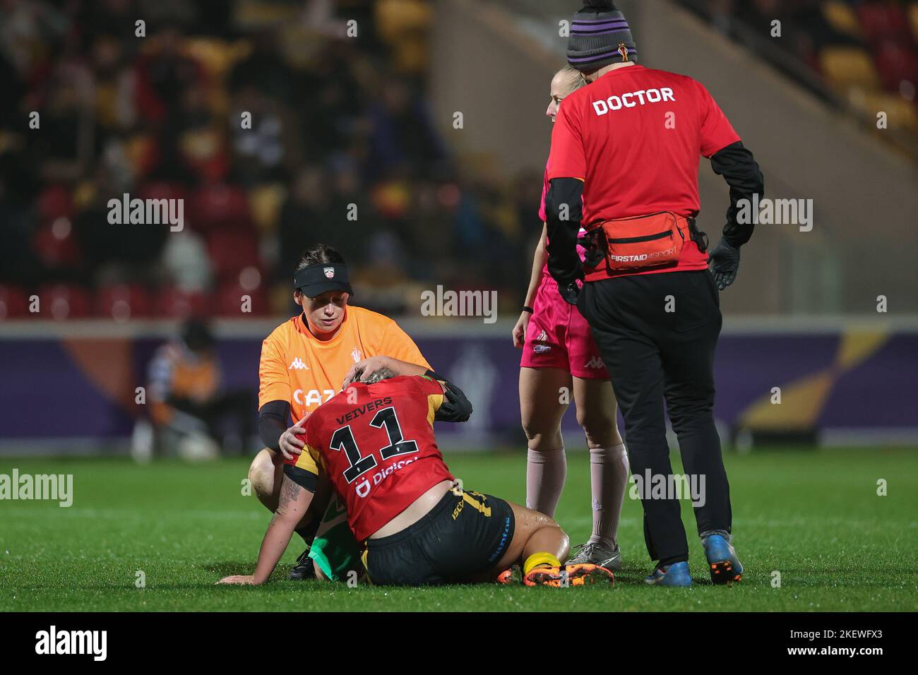 York, UK. 14th Nov, 2022. Emily Veivers #11 of Papua New Guinea Women ...