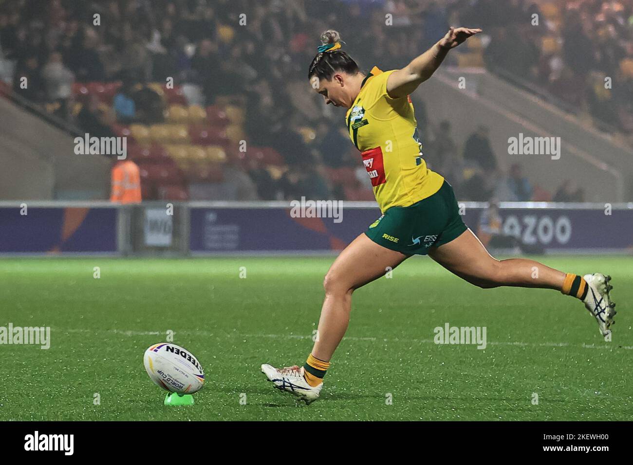 York, UK. 14th Nov, 2022. Lauren Brown #14 of Australia Women takes the ...