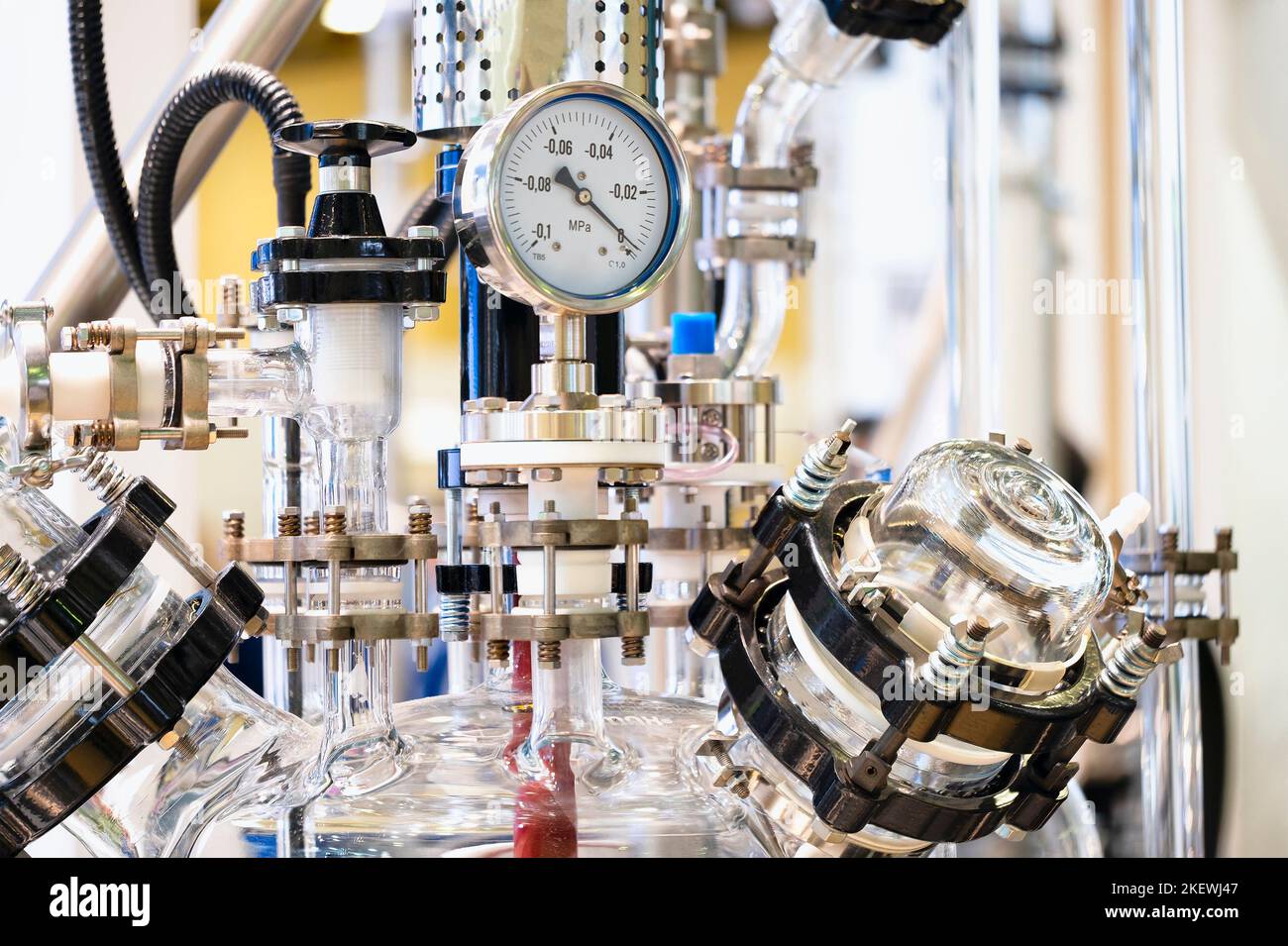 Glass chemical laboratory equipment, equipment for medical experiments ...