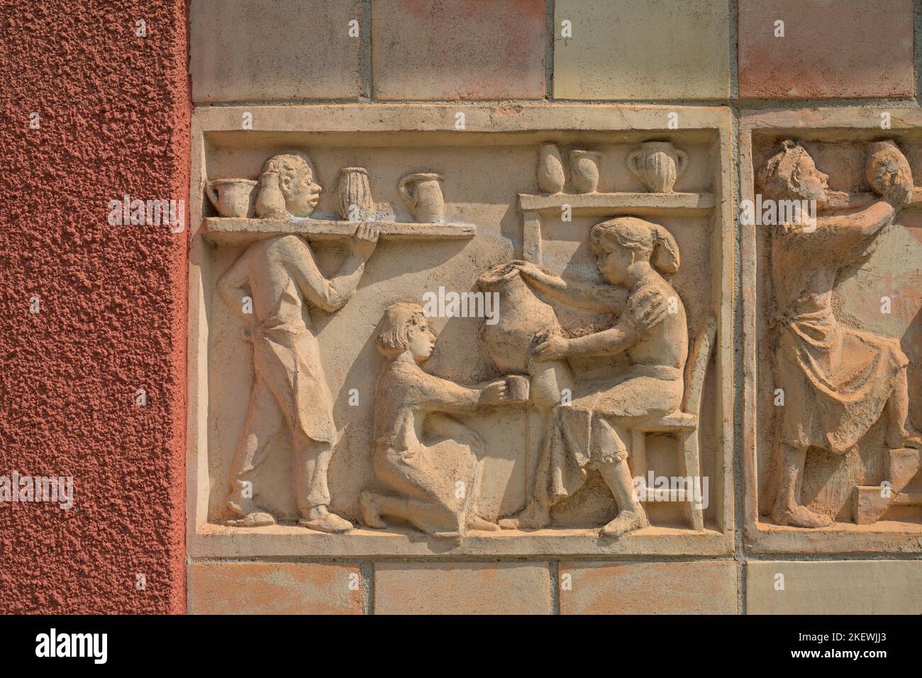 Keramik, Fassade, Altbau der Kunsthochschule, Bühringstraße, Weißensee ...