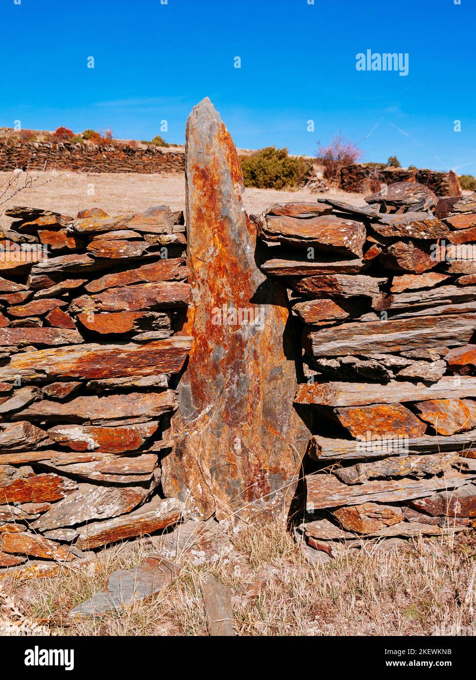 Slate stone wall delimiting plots. Cantalojas, Guadalajara, Castilla La ...