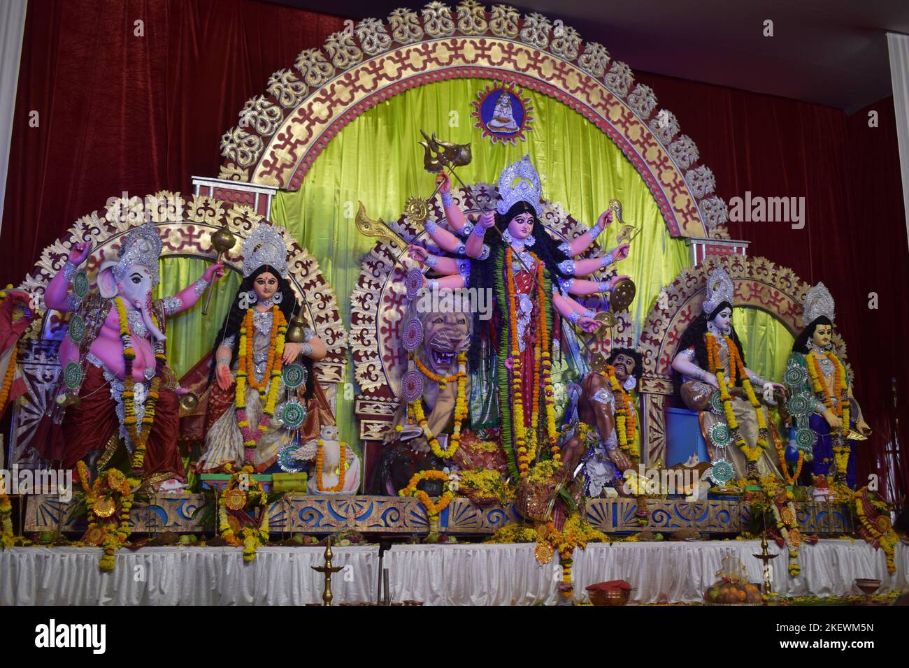 Durga Pujo 2022 Ashtami Stock Photo - Alamy