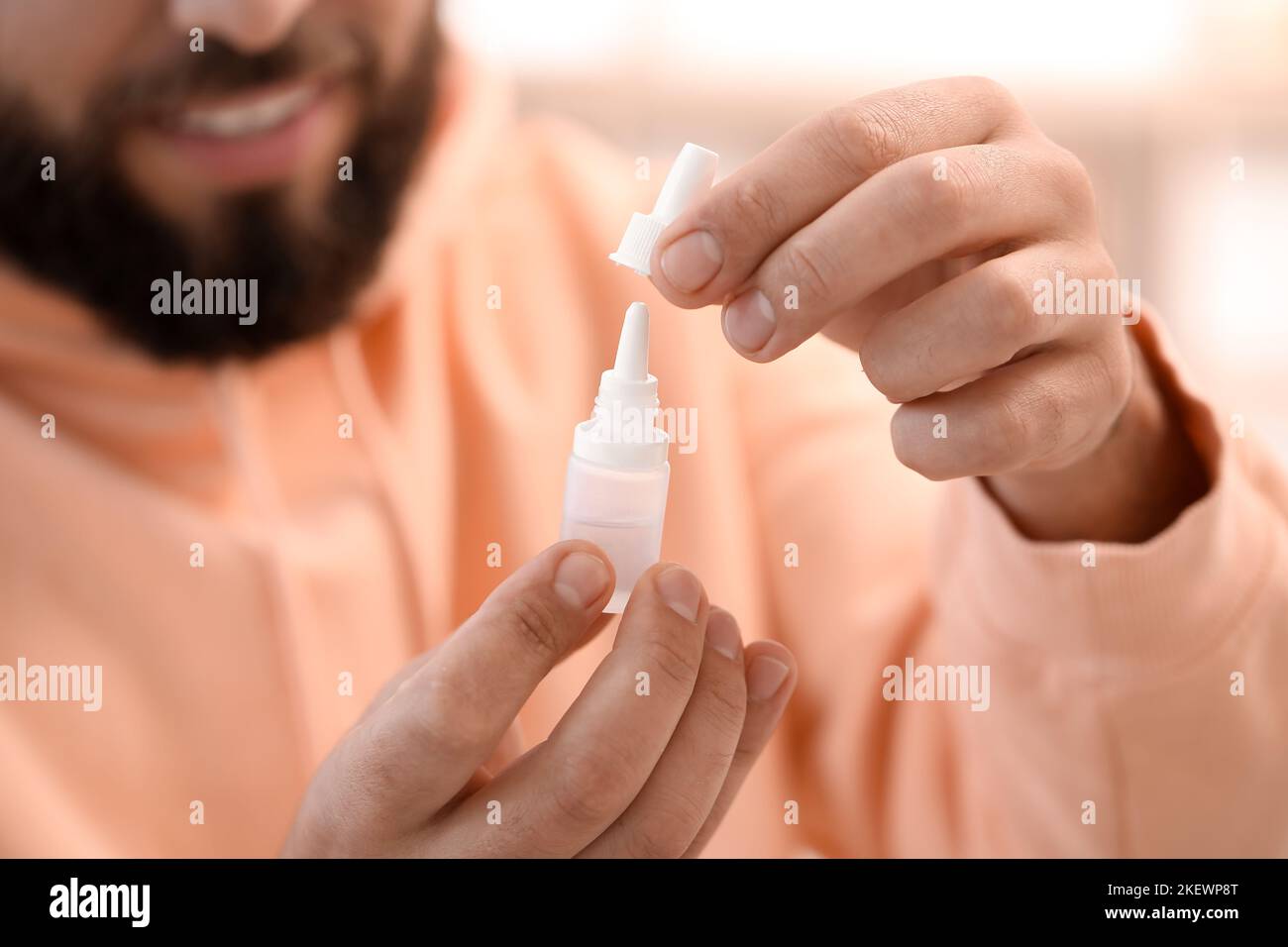 Eye drops vision care face hi-res stock photography and images - Alamy