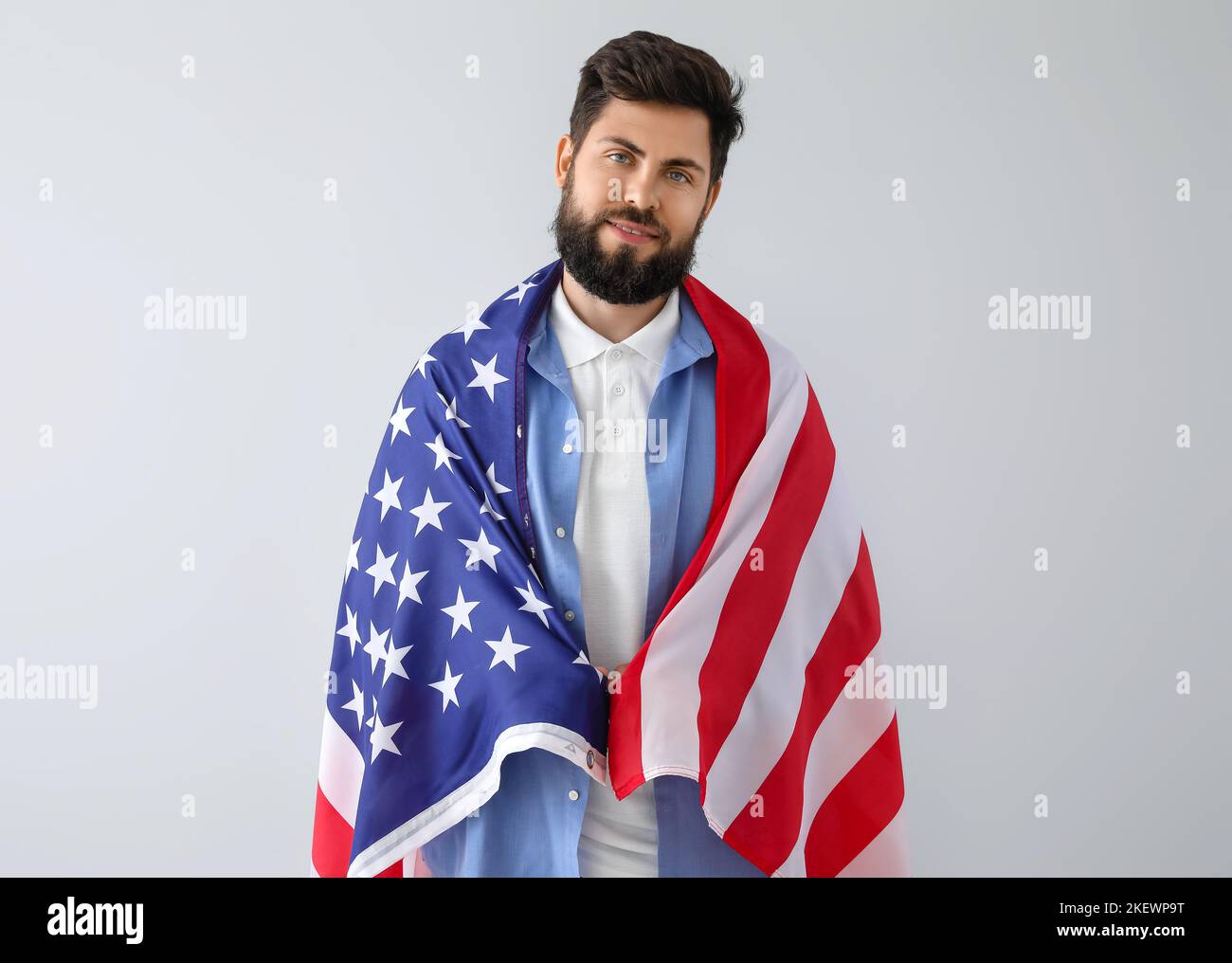 Bearded man american flag on hi-res stock photography and images - Alamy