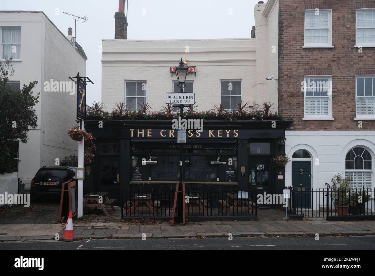 Cross keys pub london hi-res stock photography and images - Alamy