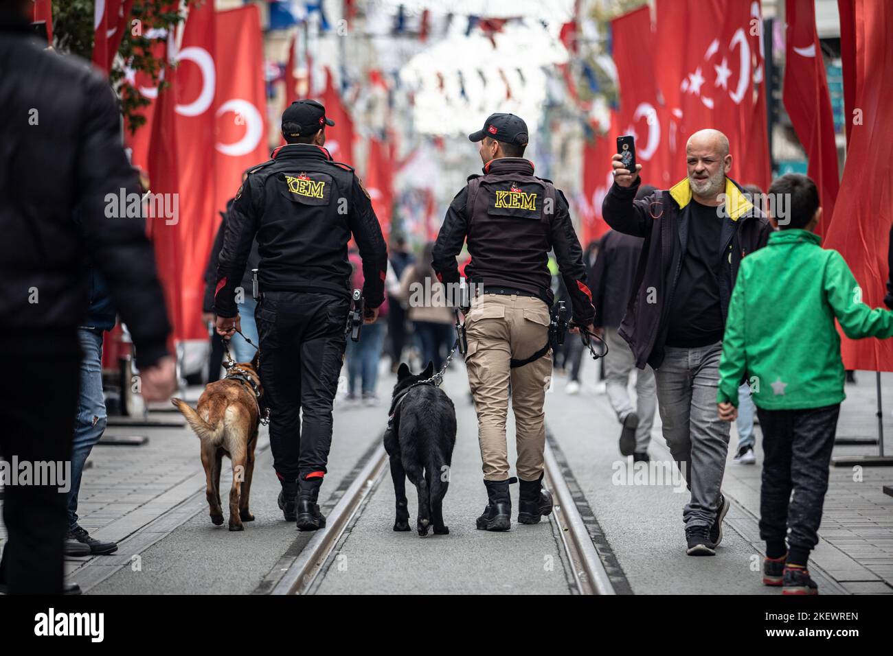 Istanbul, Turkey. 14th Nov, 2022. Police with dogs seen walking between ...