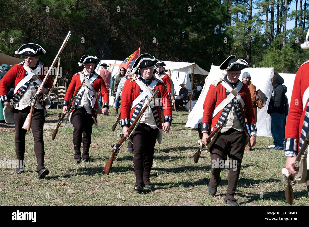 Kershaw, South Carolina, USA. 13th Nov, 2022. Revolutionary War buffs ...