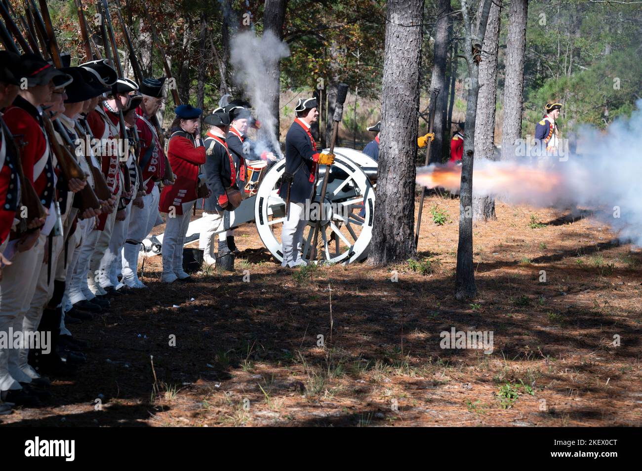 Kershaw, South Carolina, USA. 13th Nov, 2022. Revolutionary War buffs ...