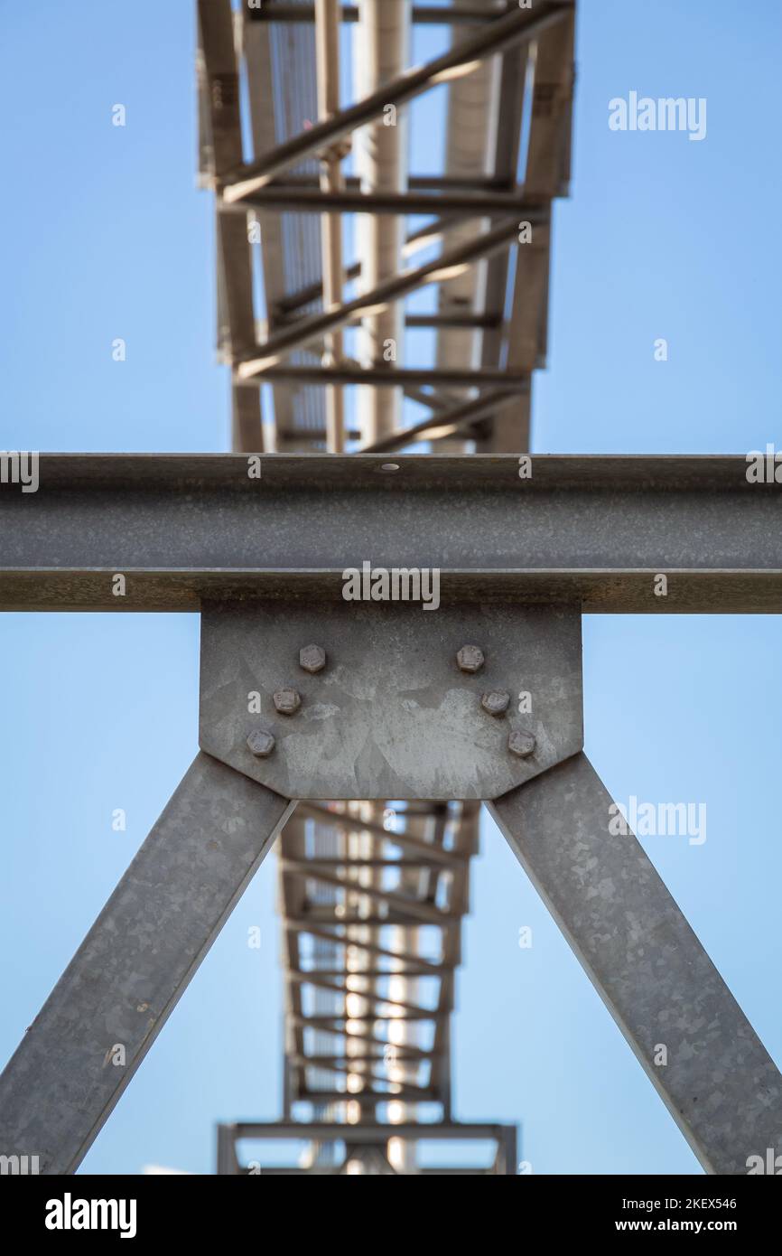 Steel gantry hi-res stock photography and images - Alamy