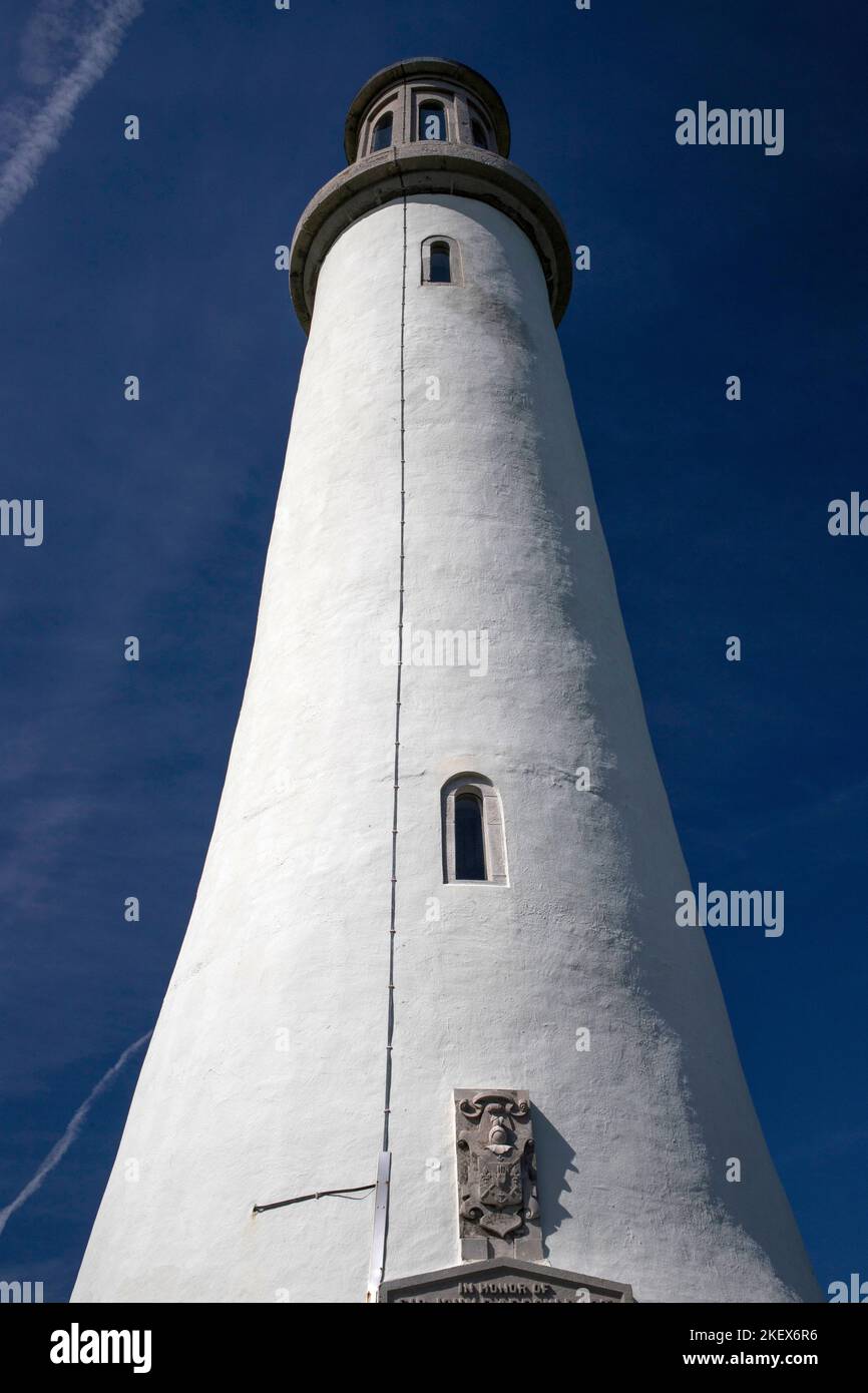 The Hoad - The Sir John Barrymore Monument, at Ulverston, Cumbria, UK ...