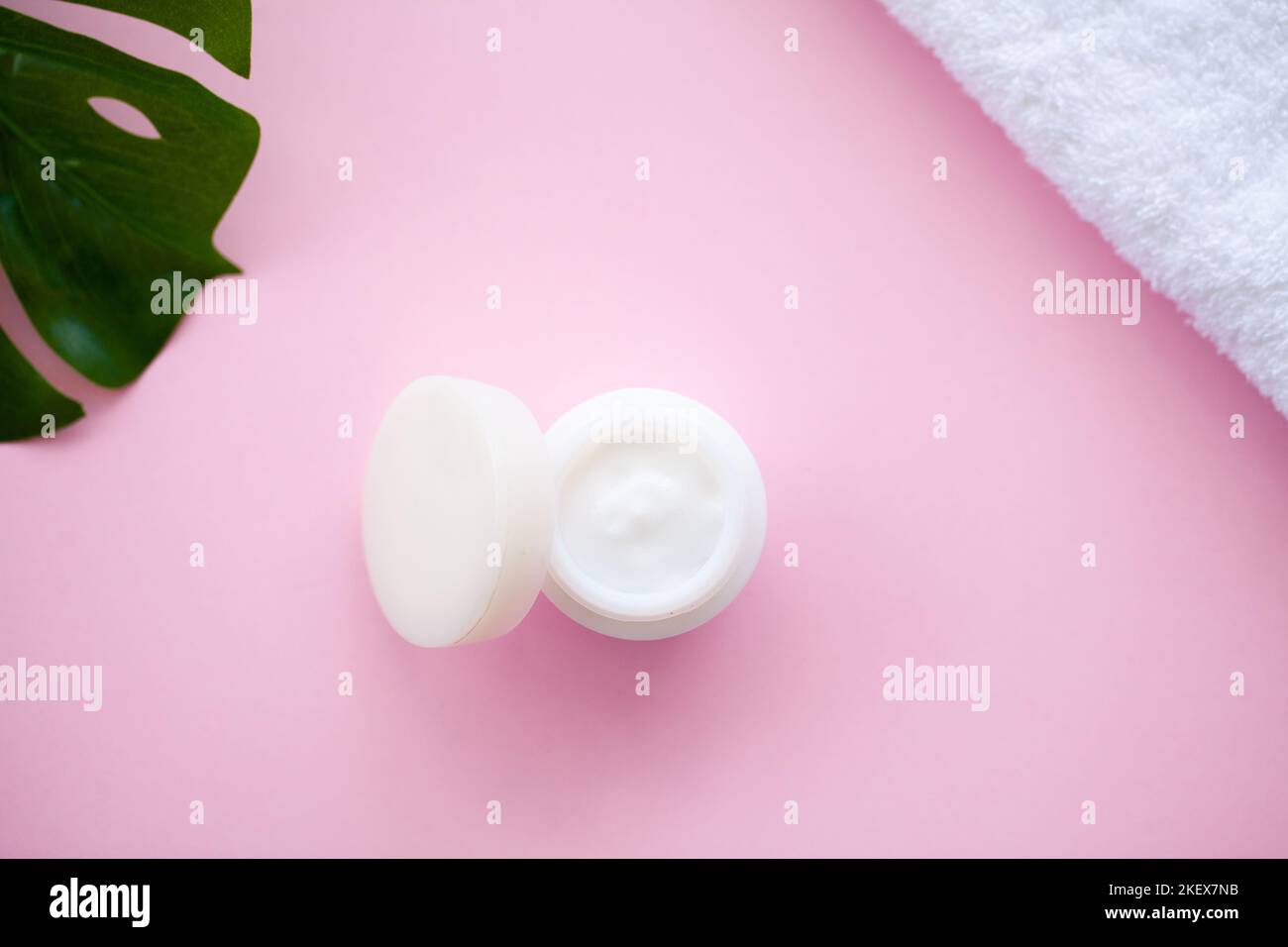 Spa. Rolled White Body Towels on Pink Background. Towel Concept. Photo ...