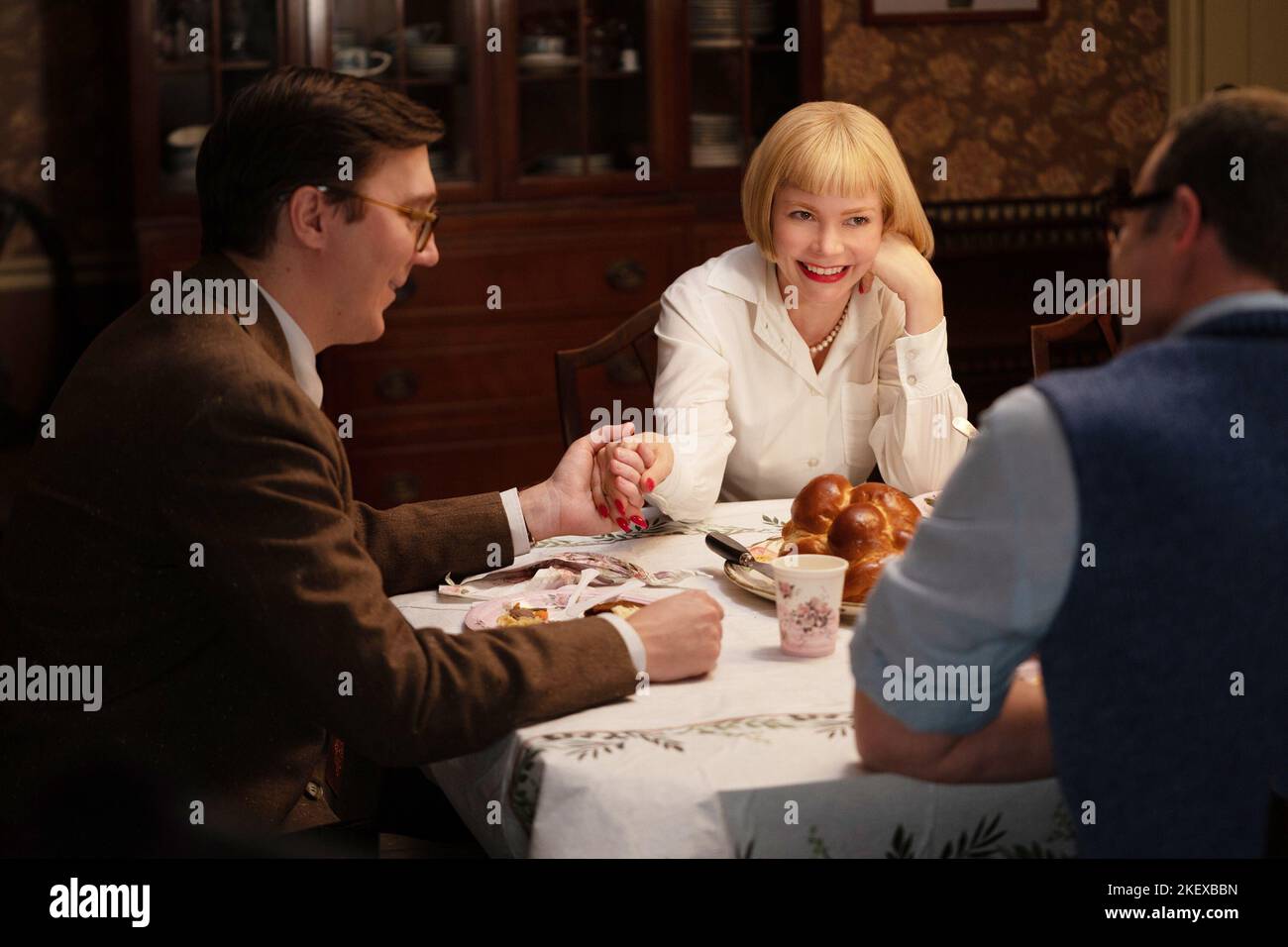 THE FABELMANS, from left: Paul Dano, Michelle Williams, Seth Rogen ...