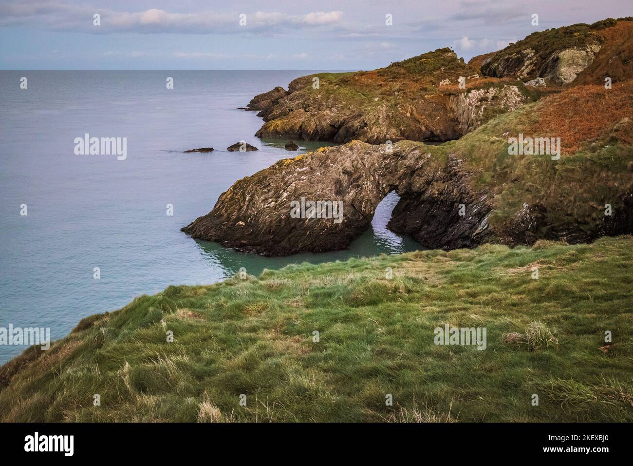 Glen beach cliff walk hi-res stock photography and images - Alamy