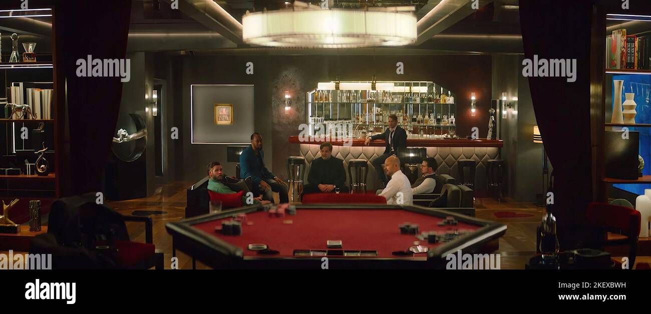 POKER FACE, from left: Liam Hemsworth, RZA, Russell Crowe, Steve ...