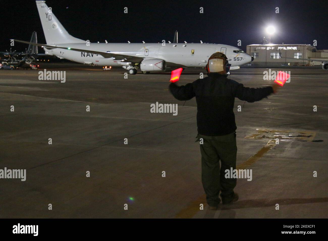 221107-N-IJ992-1043 NAVAL AIR STATION SIGONELLA, Italy (Nov. 7, 2022) A ...