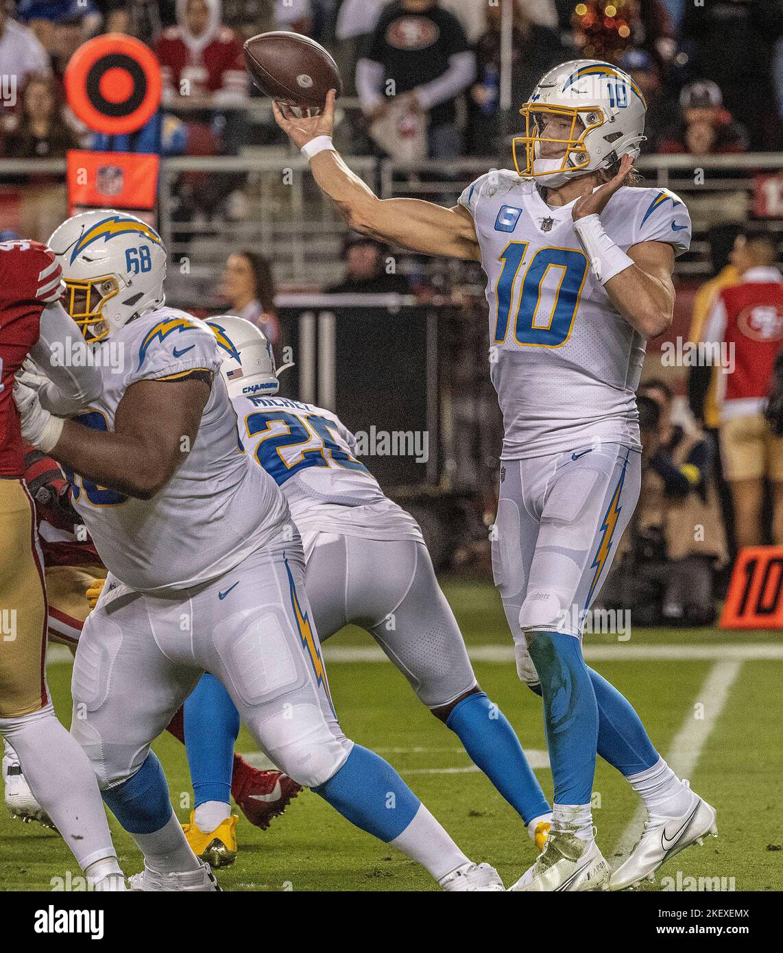 La chargers 2021 hi-res stock photography and images - Alamy