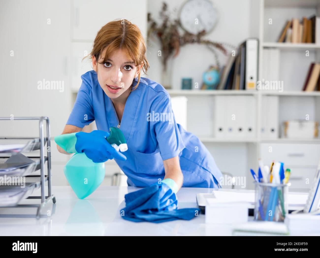 Cheerful cleaning lady wipes hi-res stock photography and images - Alamy